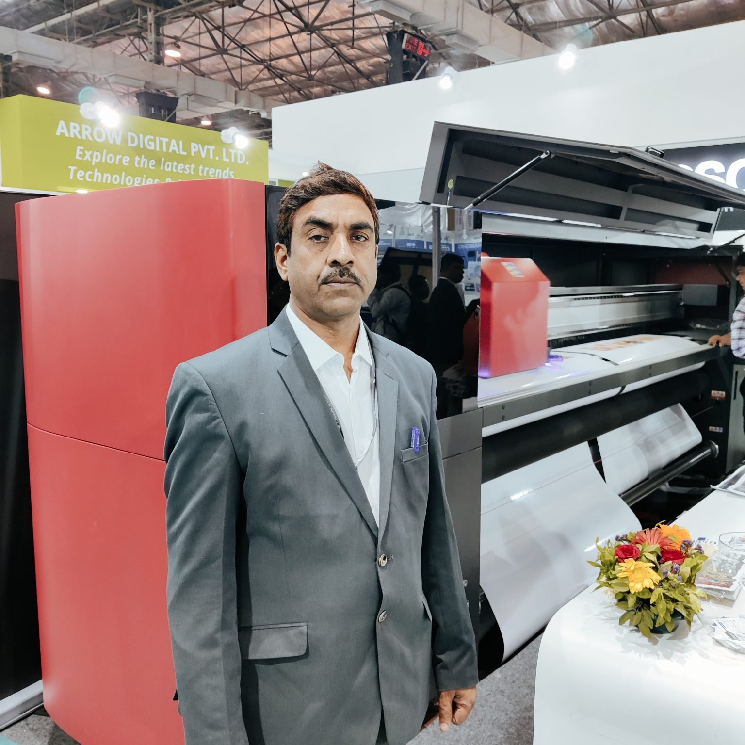 Arrow Digital sees demand for EFI Pro 32r+ LED printer