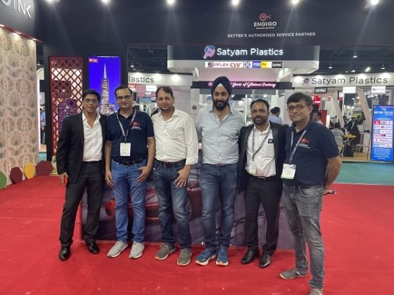 Skytek Technologies sells HS3200 UV printer at Media Expo 2022